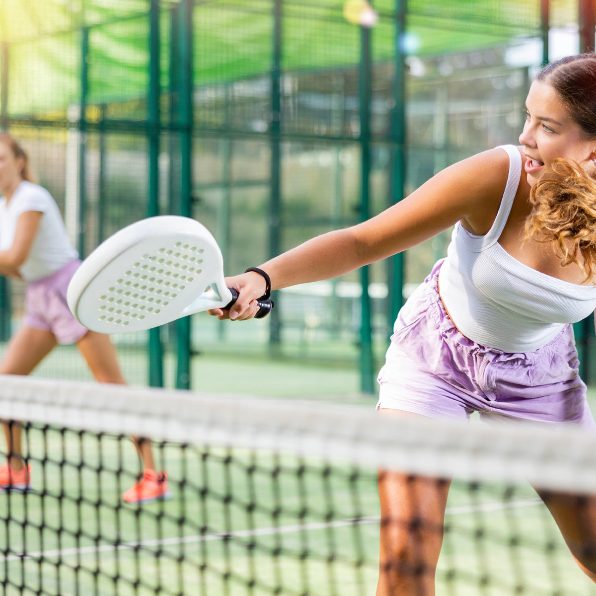 Padel Your Way to Fitness: The Padel Phenomenon – Be Bright